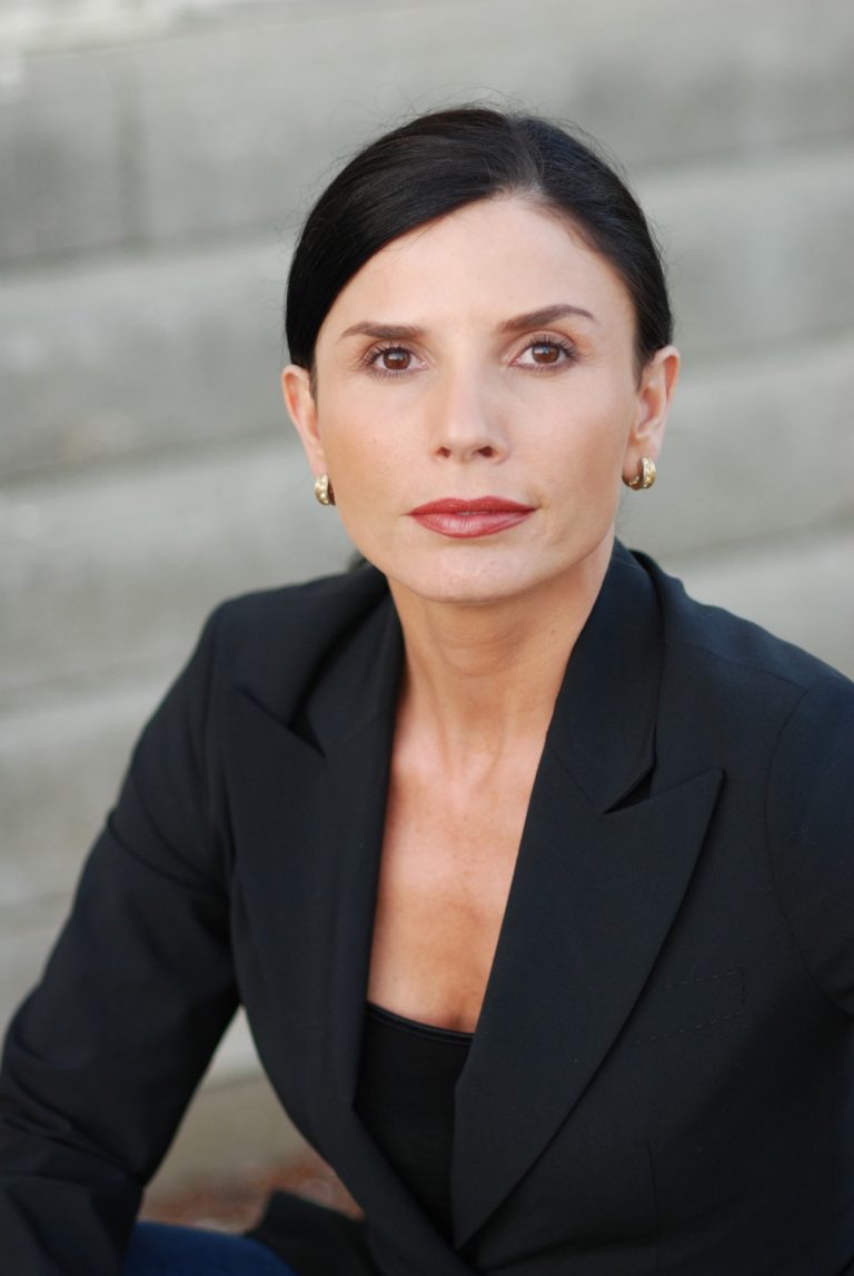 About Me – Lesia T Bear